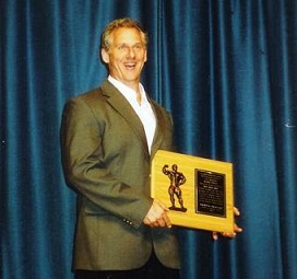 MARIO STRONG: CALIFORNIA AND BUST